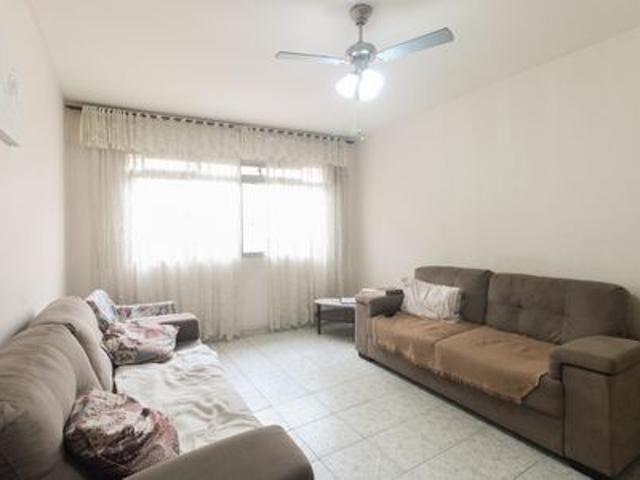 Casa para alugar com 170m², 4 quartos e 2 vagas