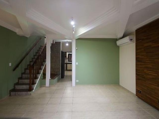 Casa para alugar com 170m², 4 quartos e 4 vagas