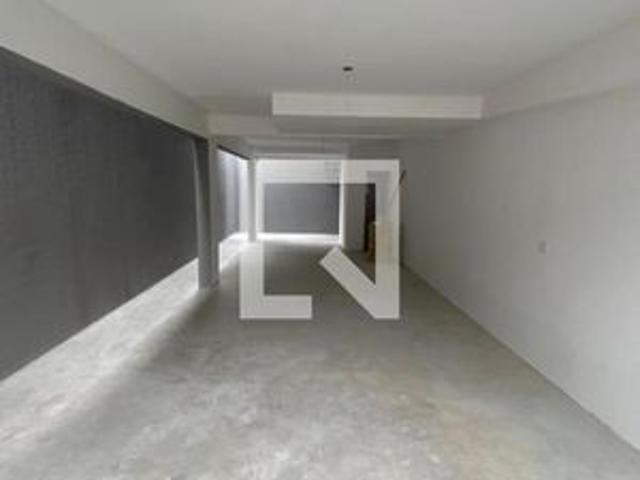 Casa para alugar com 175m², 3 quartos e 4 vagas