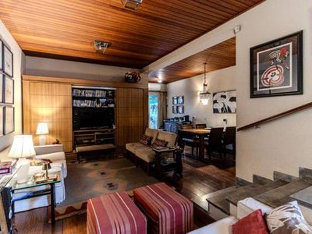 Casa para alugar com 177m², 3 quartos e 2 vagas