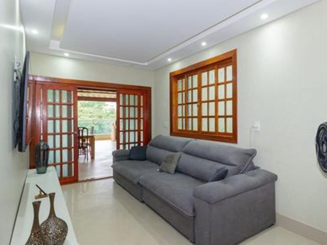 Casa para alugar com 180m², 3 quartos e 1 vaga
