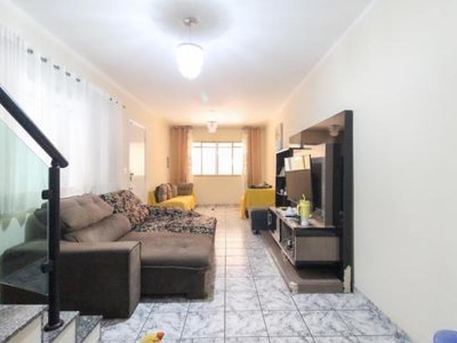 Casa para alugar com 180m², 3 quartos e 2 vagas