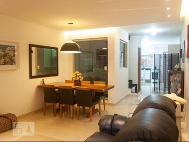 Casa para alugar com 180m², 3 quartos e 2 vagas