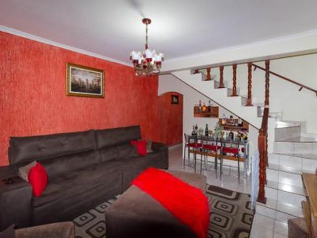 Casa para alugar com 180m², 4 quartos e 2 vagas