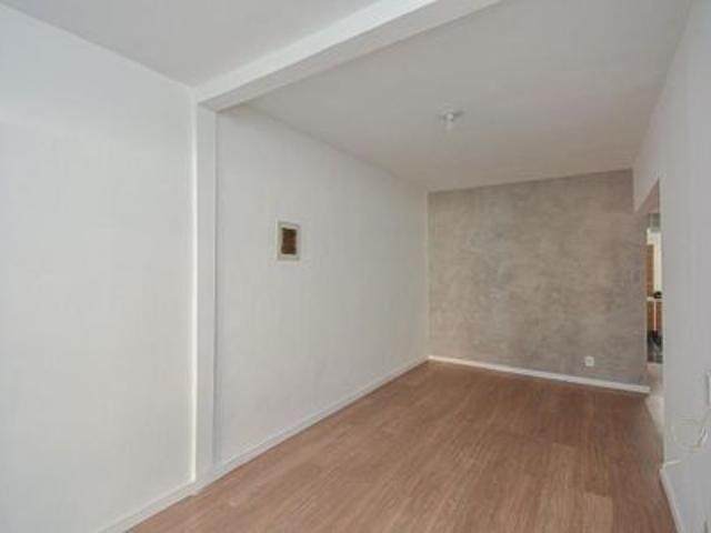 Casa para alugar com 180m², 4 quartos e 2 vagas
