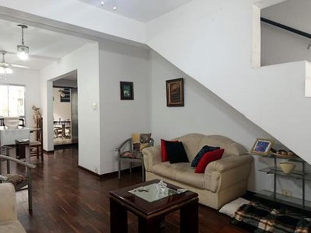 Casa para alugar com 180m², 4 quartos e 2 vagas