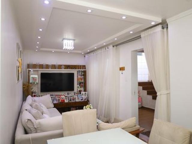 Casa para alugar com 180m², 5 quartos e 2 vagas