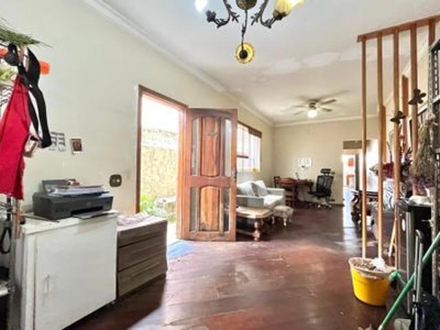 Casa para alugar com 185m², 3 quartos e 2 vagas