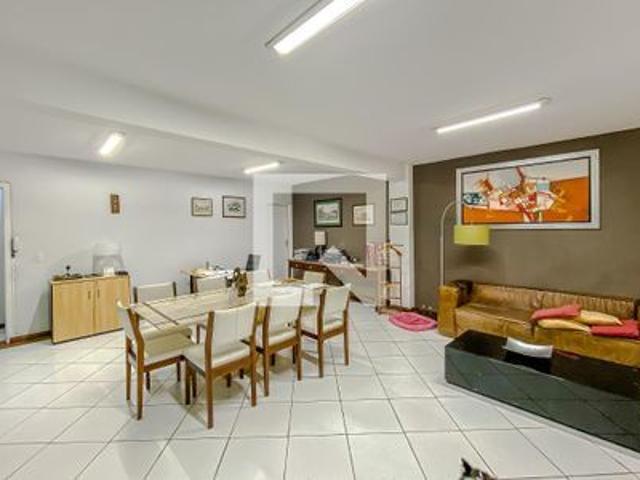 Casa para alugar com 185m², 3 quartos e 2 vagas