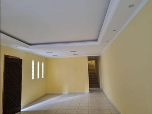 Casa para alugar com 185m², 5 quartos e 2 vagas
