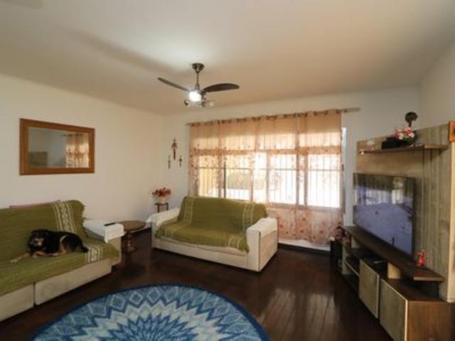 Casa para alugar com 190m², 3 quartos e 3 vagas