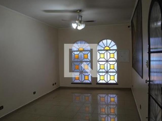 Casa para alugar com 192m², 3 quartos e 4 vagas