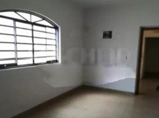 Casa para alugar com 192m², 4 quartos e 1 vaga