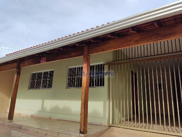 Casa para alugar com 1 Suíte + 1 Quarto em Conjunto Cafezal 1, Londrina PR