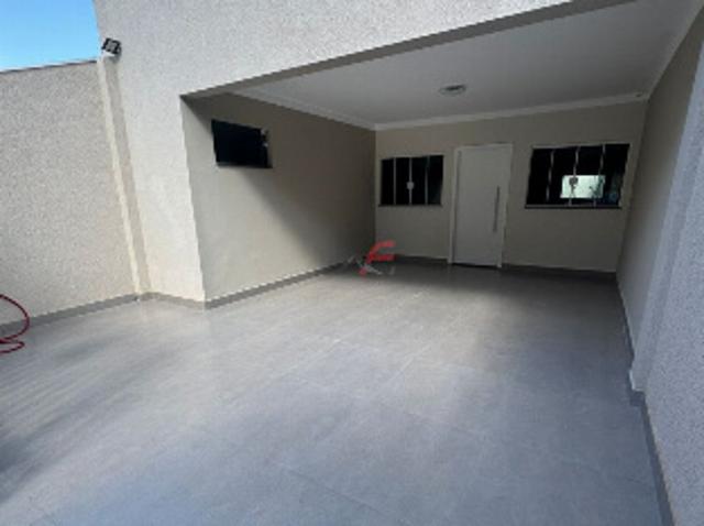Casa para alugar com 1 Suíte + 2 Quartos em Jardim Bela Vista, Maringá PR