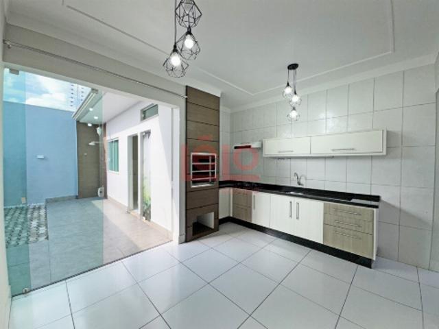 Casa para alugar com 1 Suíte + 1 Quarto em Jardim Imperial II, Maringá PR