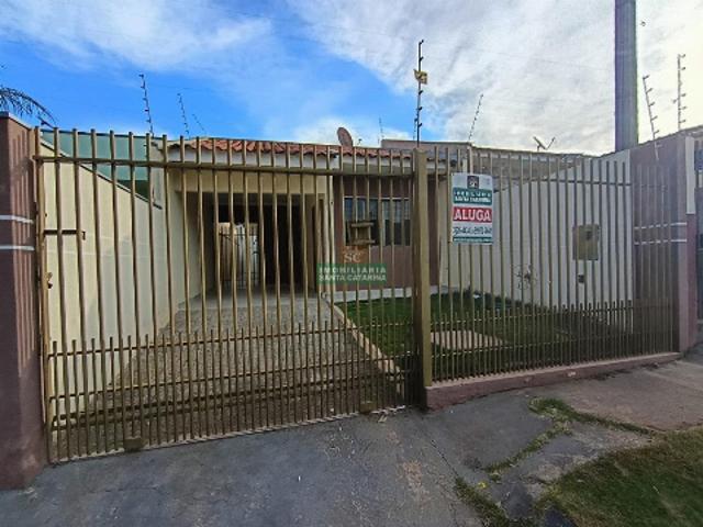 Casa para alugar com 1 Suíte + 1 Quarto em Parque Residencial Aeroporto, Maringá PR