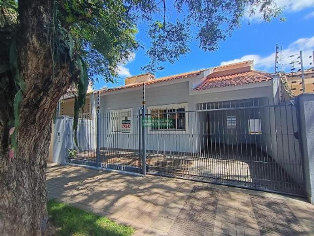 Casa para alugar com 1 Suíte + 1 Quarto em Zona 07, Maringá PR