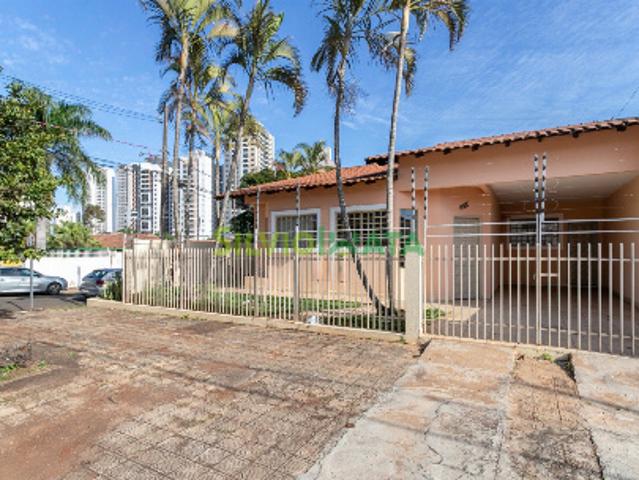 Casa para alugar com 1 Suíte + 2 Quartos em Zona 08, Maringá PR