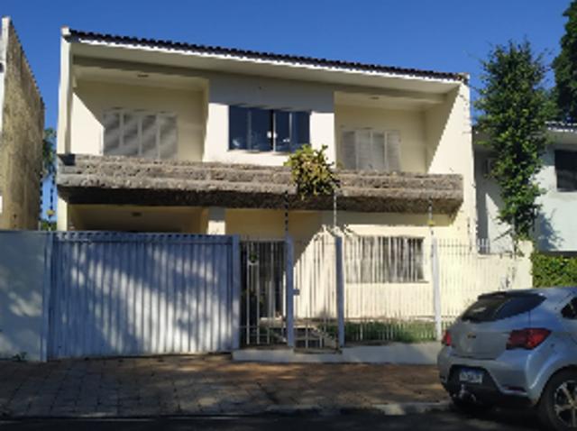 Casa para alugar com 1 Suíte + 2 Quartos em Zona 02, Maringá PR