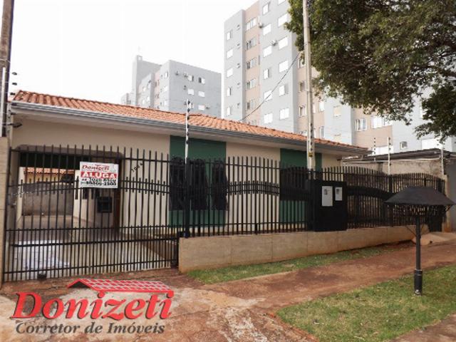 Casa para alugar com 1 Suíte + 2 Quartos em Jardim Alvorada, Maringá PR