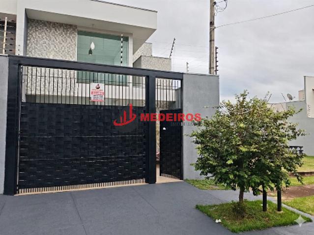 Casa para alugar com 1 Suíte + 2 Quartos em Jardim Araucária, Maringá PR