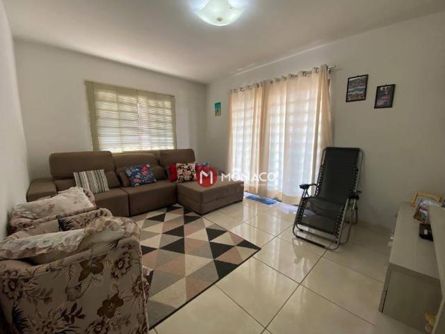 Casa para alugar com 1 Suíte + 2 Quartos em Jardim das Américas, Londrina PR