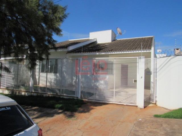 Casa para alugar com 1 Suíte + 2 Quartos em Jardim Itália II, Maringá PR