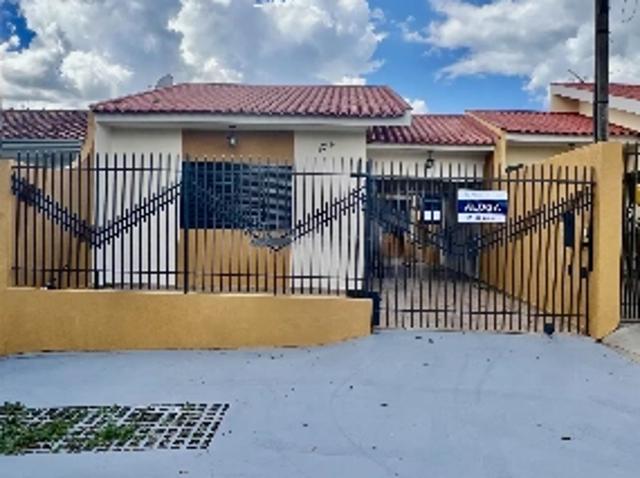 Casa para alugar com 1 Suíte + 2 Quartos em Jardim Oásis, Maringá PR