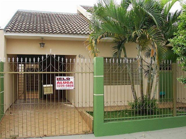 Casa para alugar com 1 Suíte + 2 Quartos em Jardim Oásis, Maringá PR