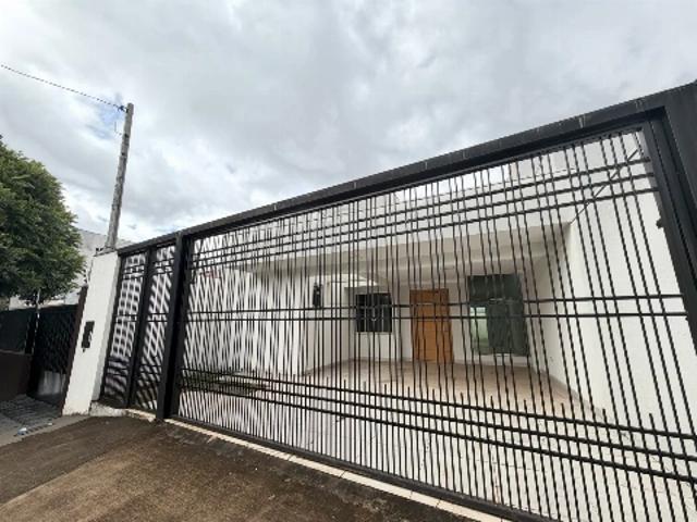 Casa para alugar com 1 Suíte + 2 Quartos em Jardim Liberdade, Maringá PR