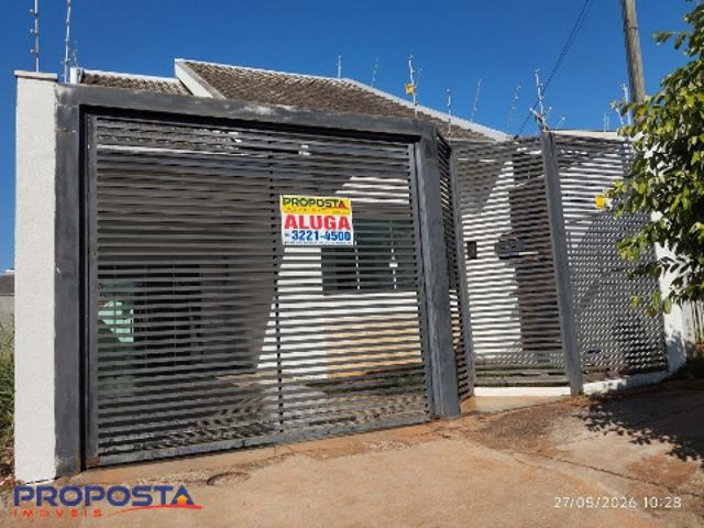 Casa para alugar com 1 Suíte + 2 Quartos em Jardim Monte Rei, Maringá PR