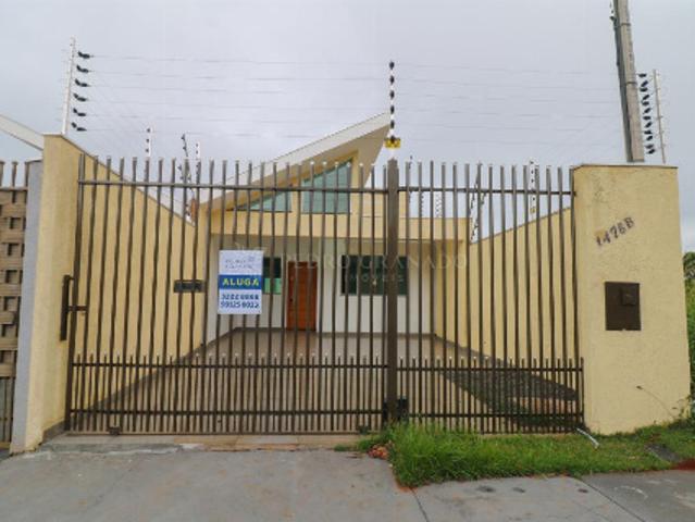 Casa para alugar com 1 Suíte + 2 Quartos em Jardim São Clemente, Maringá PR