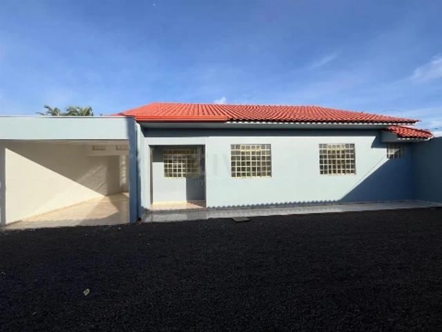 Casa para alugar com 1 Suíte + 2 Quartos em Jardim Porto Alegre, Toledo PR