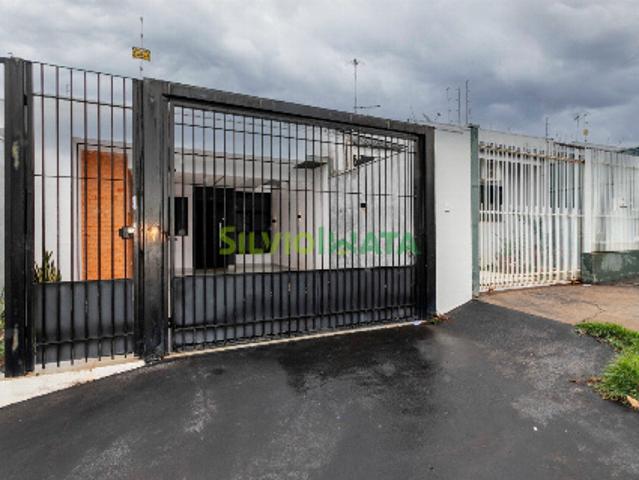 Casa para alugar com 1 Suíte + 2 Quartos em Jardim Paulista, Maringá PR