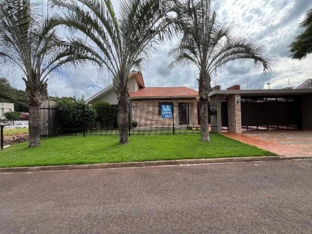 Casa para alugar com 1 Suíte + 2 Quartos em Jardim Pancera, Toledo PR