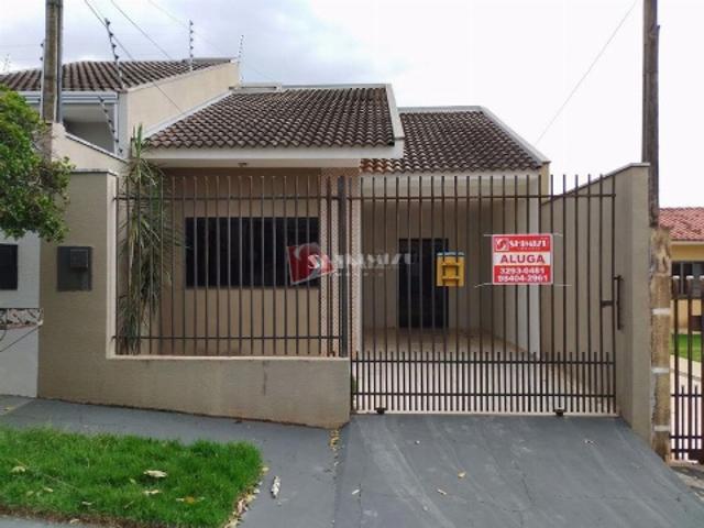 Casa para alugar com 1 Suíte + 2 Quartos em Jardim Paris, Maringá PR