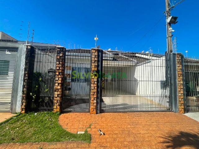 Casa para alugar com 1 Suíte + 2 Quartos em Jardim Universo, Maringá PR