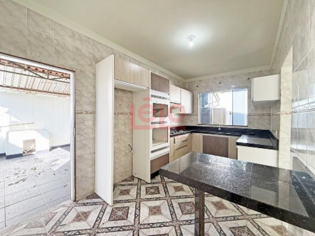 Casa para alugar com 1 Suíte + 2 Quartos em Jardim Universo, Maringá PR