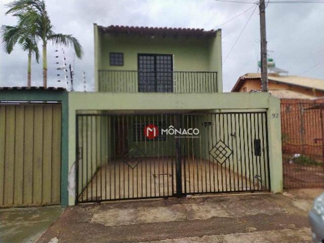 Casa para alugar com 1 Suíte + 2 Quartos em Leonor, Londrina PR
