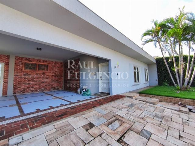 Casa para alugar com 1 Suíte + 2 Quartos em Nossa Senhora de Lourdes, Londrina PR