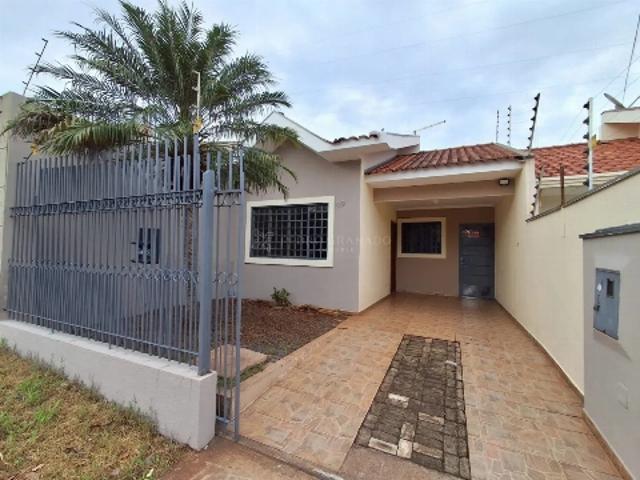 Casa para alugar com 1 Suíte + 2 Quartos em Parque da Gávea, Maringá PR