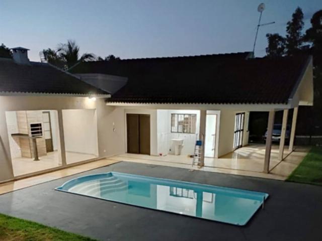 Casa para alugar com 1 Suíte + 2 Quartos em Parque Industrial 200, Maringá PR