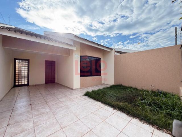 Casa para alugar com 1 Suíte + 2 Quartos em Parque Residencial Cidade Nova, Maringá PR