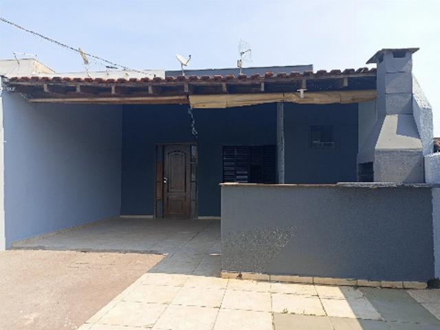 Casa para alugar com 1 Suíte + 2 Quartos em Recanto dos Magnatas, Maringá PR