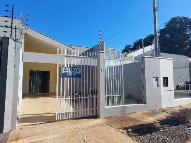 Casa para alugar com 1 Suíte + 2 Quartos em Residencial Regente, Maringá PR