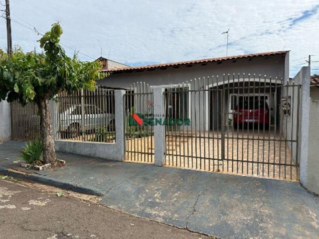 Casa para alugar com 1 Suíte + 2 Quartos em Ricardo, Londrina PR