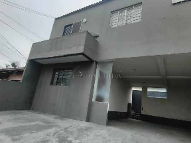 Casa para alugar com 1 Suíte + 3 Quartos em Bandeirantes, Londrina PR