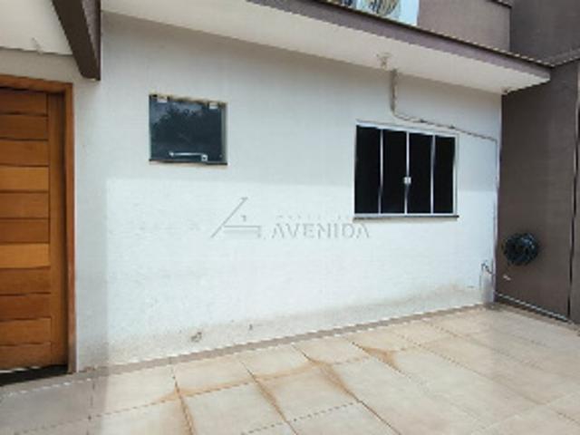 Casa para alugar com 1 Suíte + 3 Quartos em Colúmbia, Londrina PR