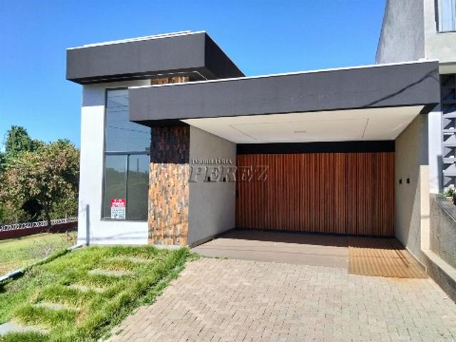 Casa para alugar com 1 Suíte + 3 Quartos em Heimtal, Londrina PR